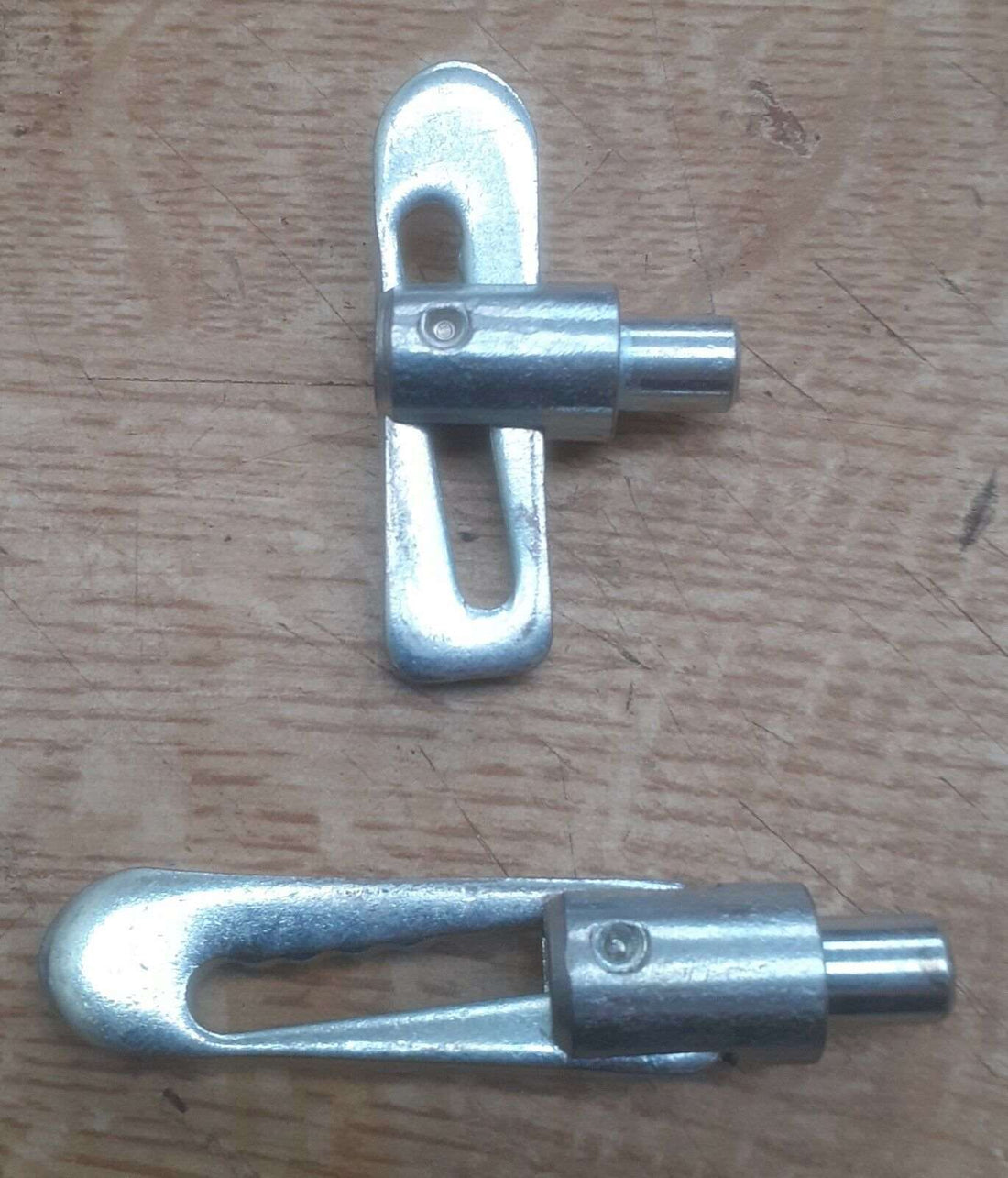 Pair of 1/2" Antiluce Fasteners BZP M8 Weld On Horsebox Trailer Truck ...